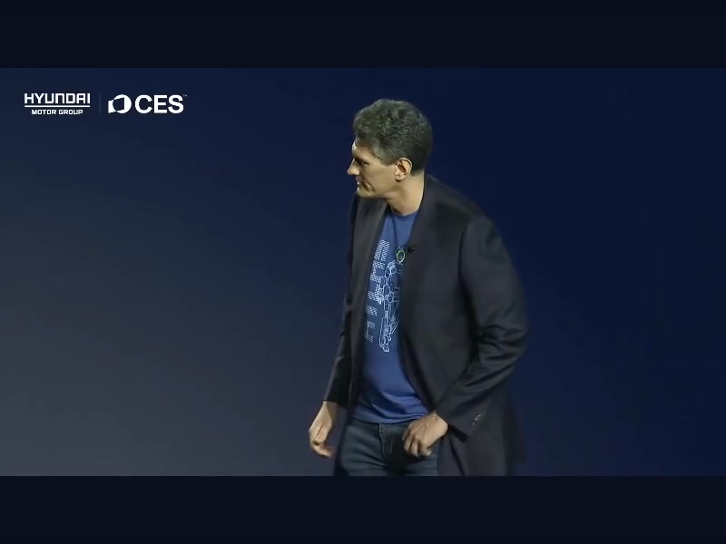 Boston Dynamics gave a glimpse at the next version of its Atlas robot ...