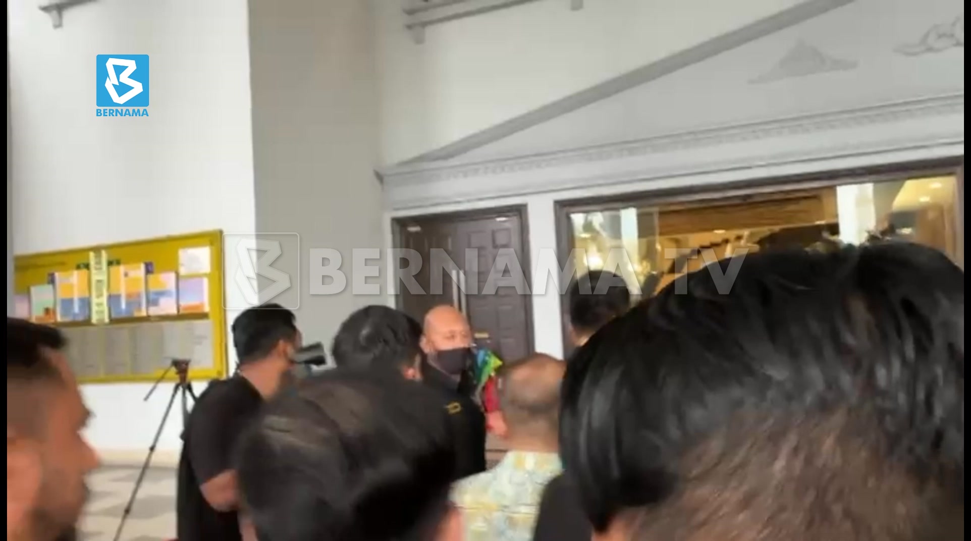 Bekas Setiausaha Politik Kanan Perdana Menteri Datuk Seri Shamsul ...