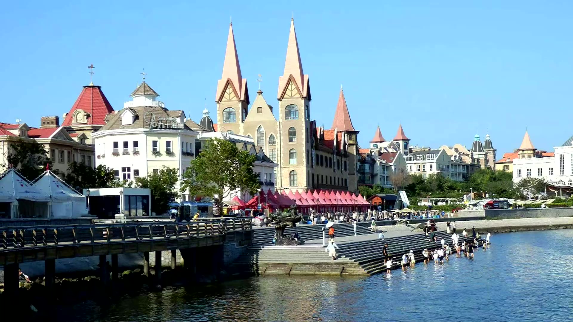 Live: Explore the enchanting Haichang Fisherman's Wharf in Shandong