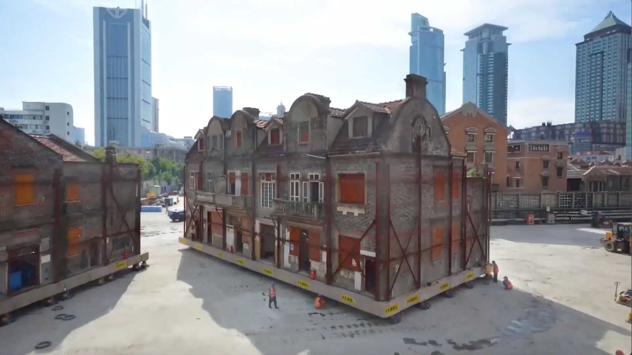 China's largest building relocation project in Shanghai