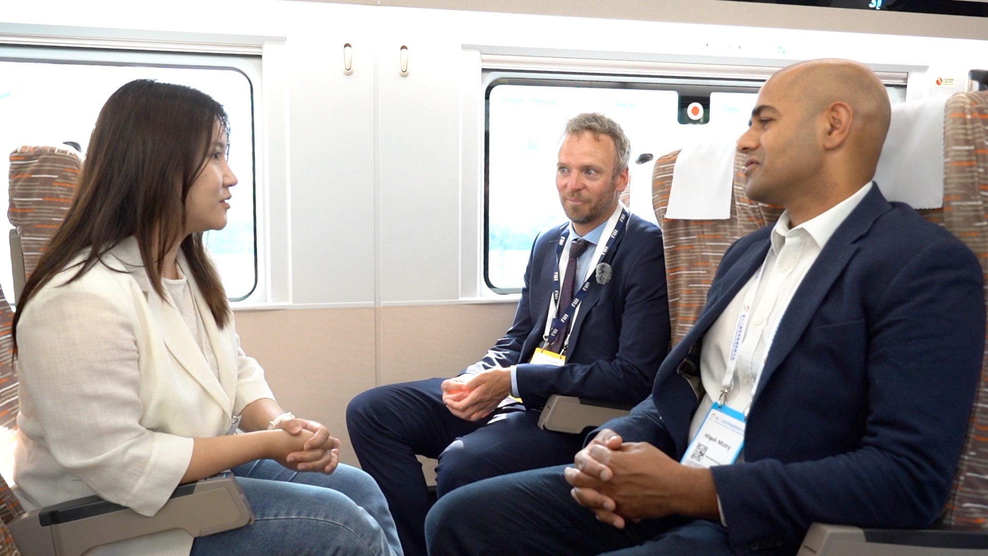 China's high-speed rail in the spotlight as top global rail event opens ...